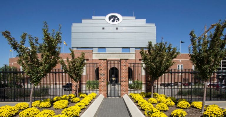 Kinnick Stadium - Facts, figures, pictures and more of the Iowa State ...