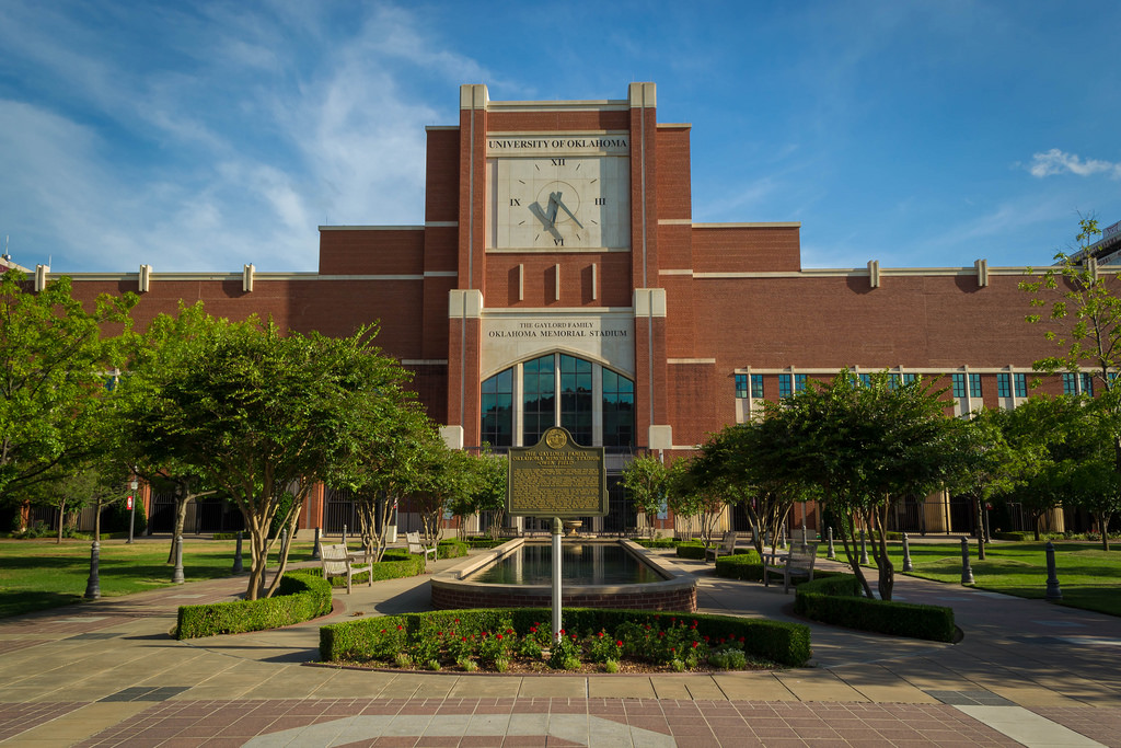 Memorial Stadium - Facts, figures, pictures and more of the Oklahoma ...