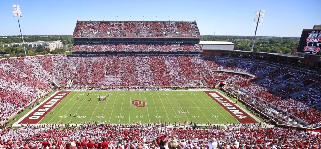 Memorial Stadium - Facts, figures, pictures and more of the Oklahoma ...