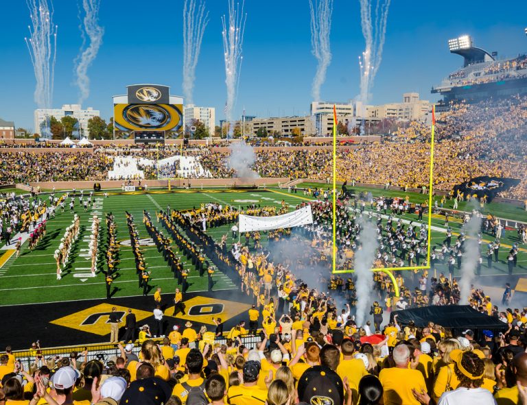 Faurot Field - Facts, figures, pictures and more of the Missouri Tigers ...